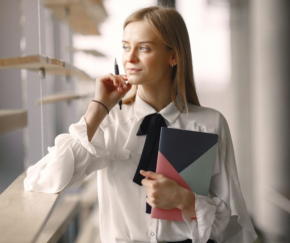 Personal vs Executive Assistants - HazeltonClive